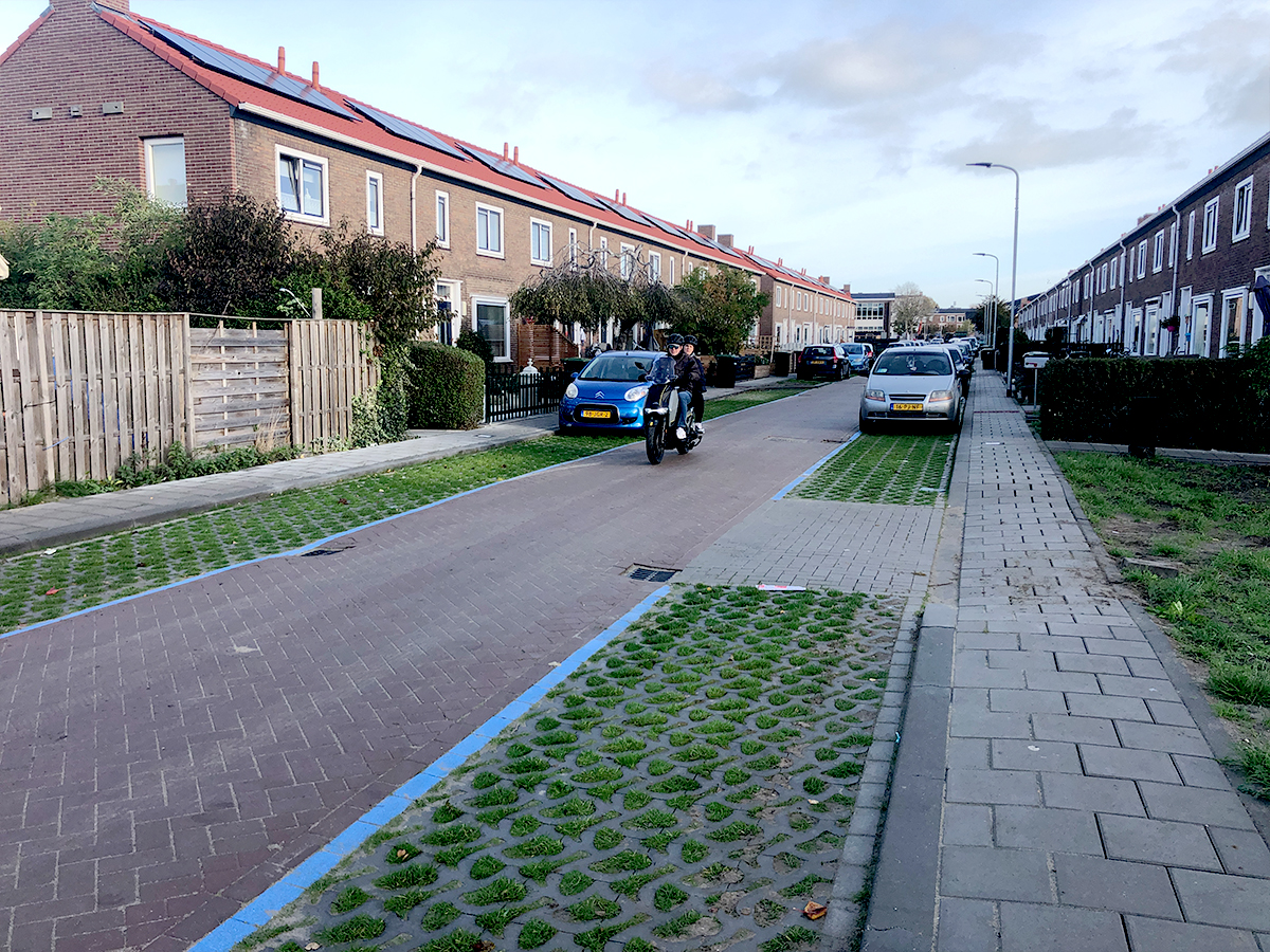 Van designtegel tot parkeerplaats - Park Positive