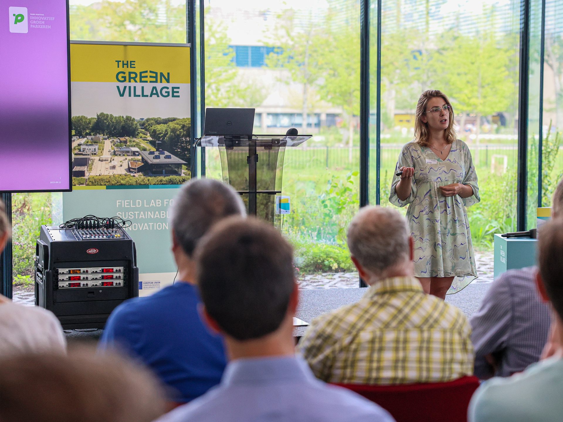 Home - Groen Parkeren met Duurzame Grastegels - Park Positive